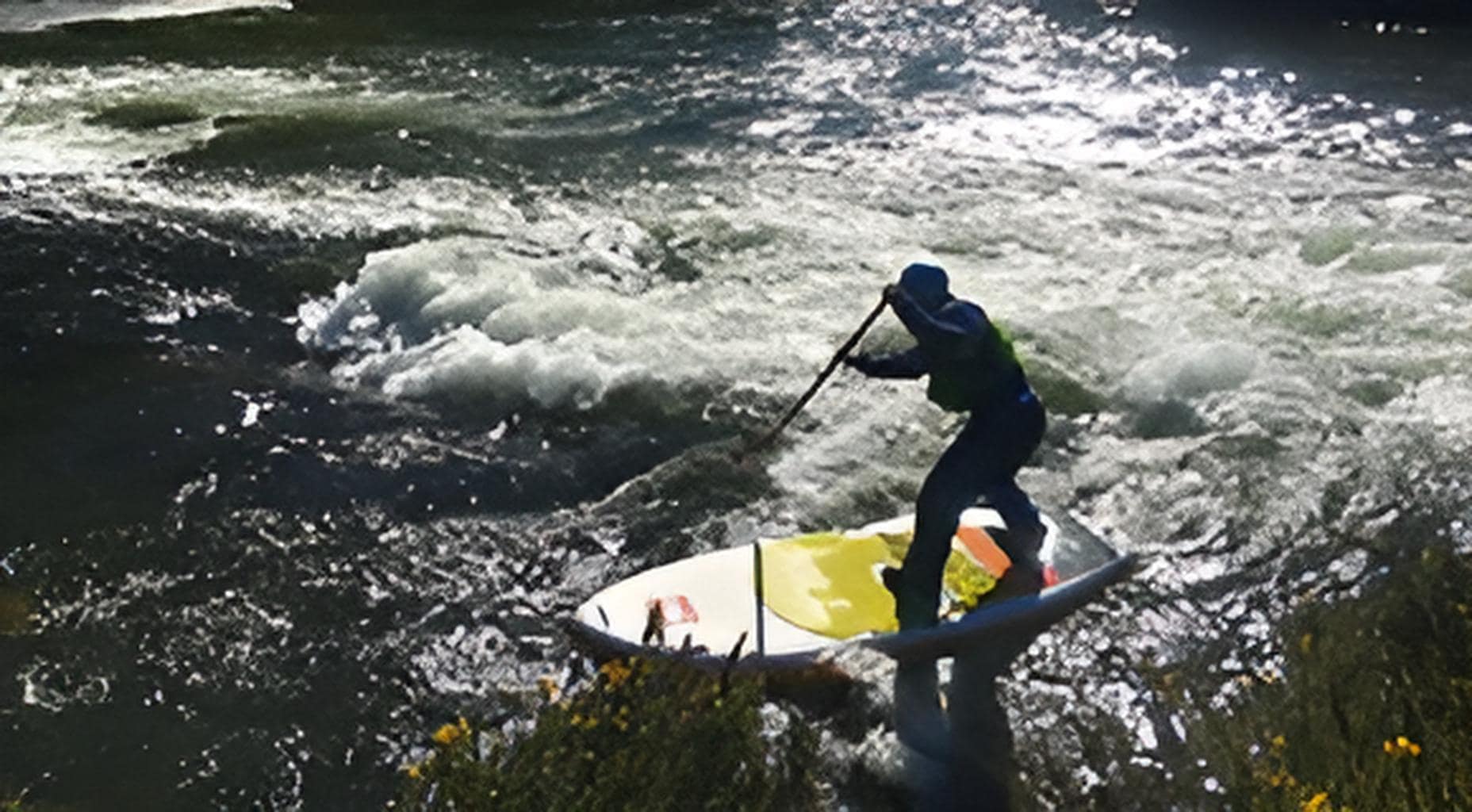 Become a Stand Up Paddleboard White Water Leader | Paddles Up